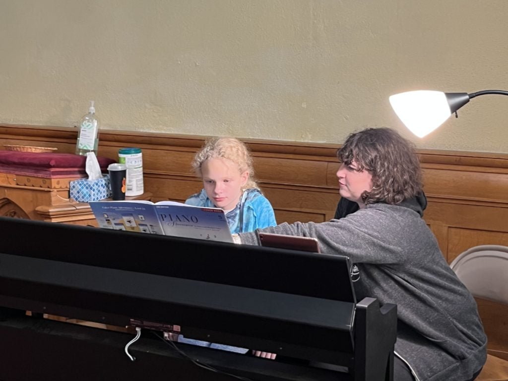 SELLWOOD STUDIO | Where talent grows